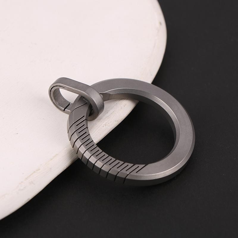 Titanium Alloy Keychain Men's Keychain Multi-function Buckle - TikTok ...