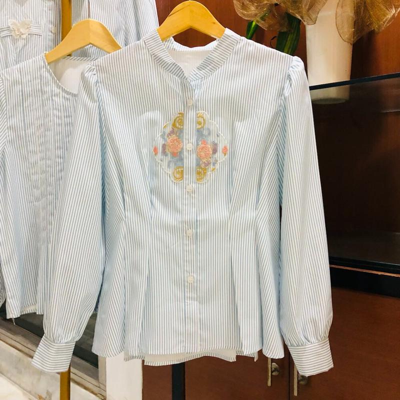 FADFAD Blus V-neck baru yang elegan dan bergaya - Shop | Tokopedia