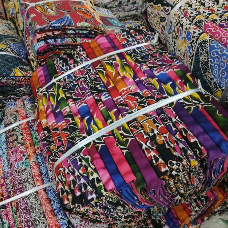 BORONG 20 HELAI KAIN BATIK TERENGGANU BELUM JAHIT SEKODI - TikTok Shop ...