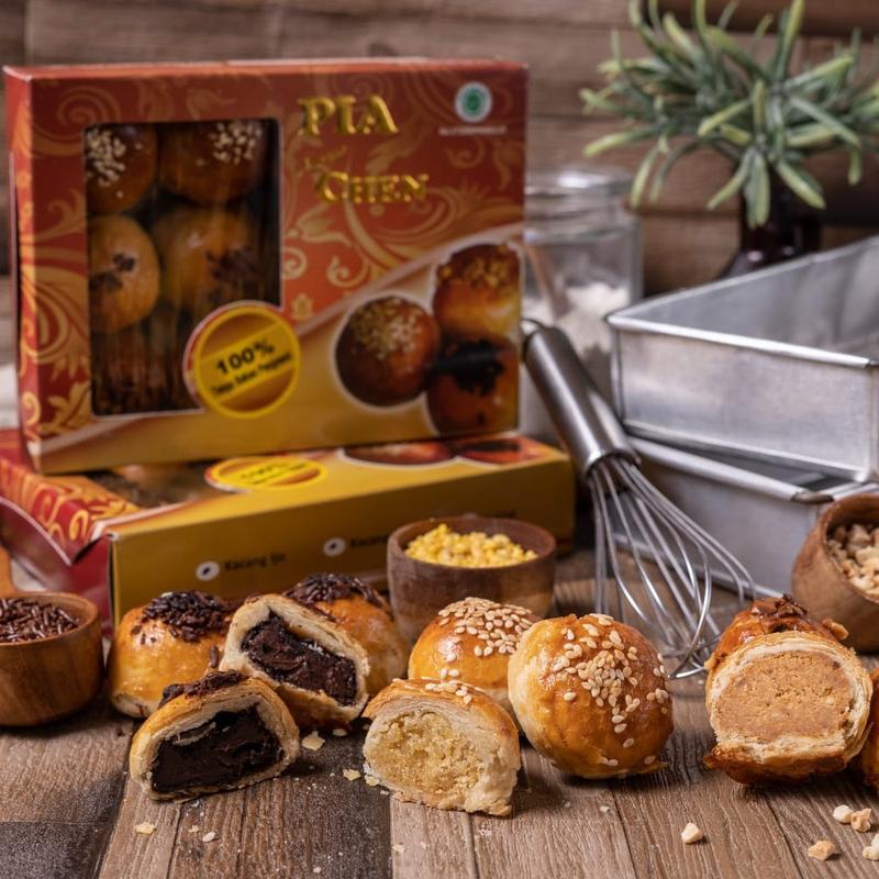 Pia Kotak Nyonya Chen isi 12 pcs - Shop | Tokopedia