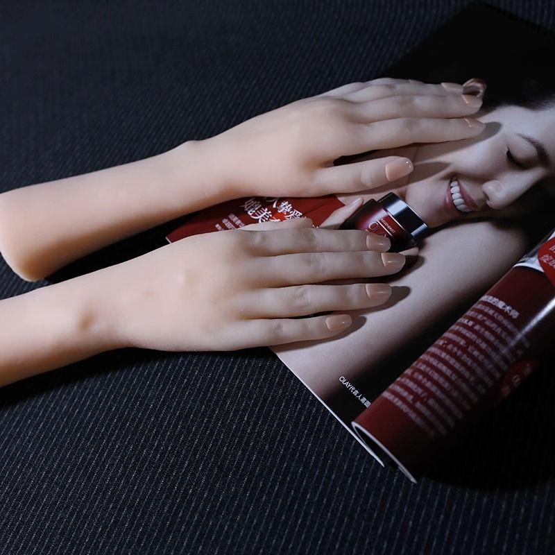 Model Tangan, Model Tangan Manusia Realistik Silikon, Model Tangan ...