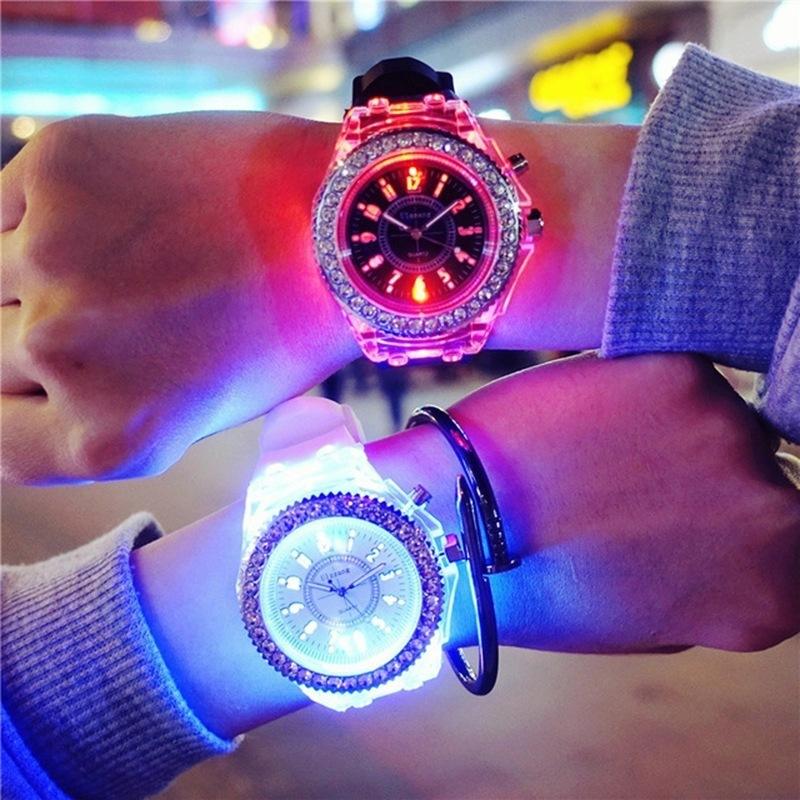 Jam Tangan Berkilau LED, Berwarna-warni, Berkilau, Sesuai untuk ...