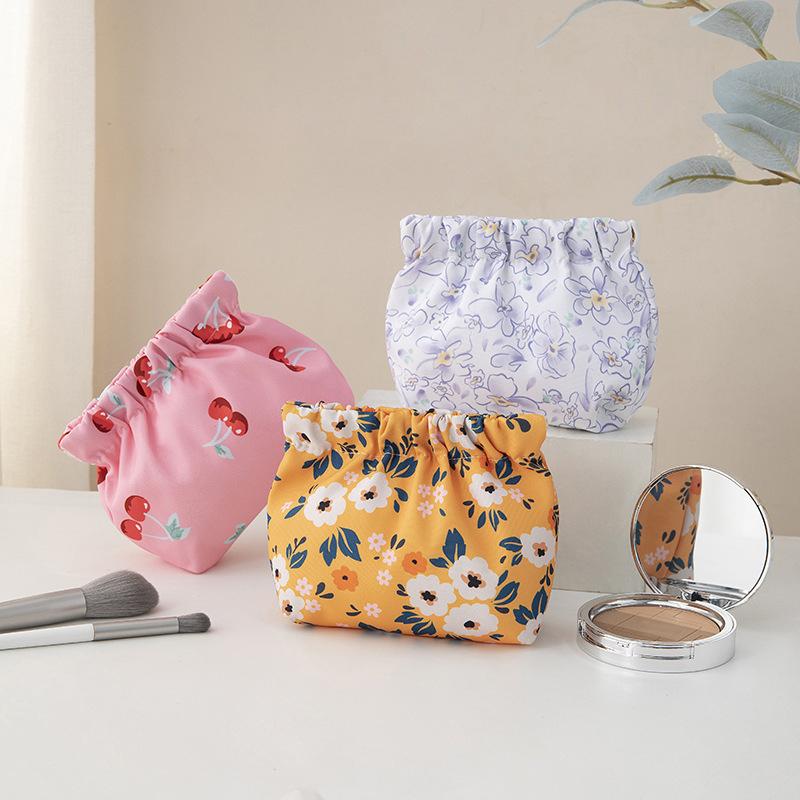 Beg Kosmetik Poket Bunga, Kain Oxford, Kantung Penutup Sendiri - TikTok ...
