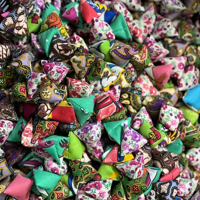 Batu Seremban 5pcs/7pcs (Random Design/Corak) Game Game Game - TikTok ...