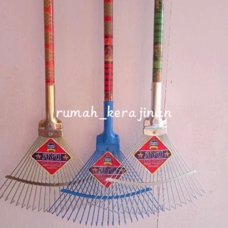 SAPU GARUK BESI SAPU TAMAN KAWAT 2,3mm - Gagang - Shop | Tokopedia