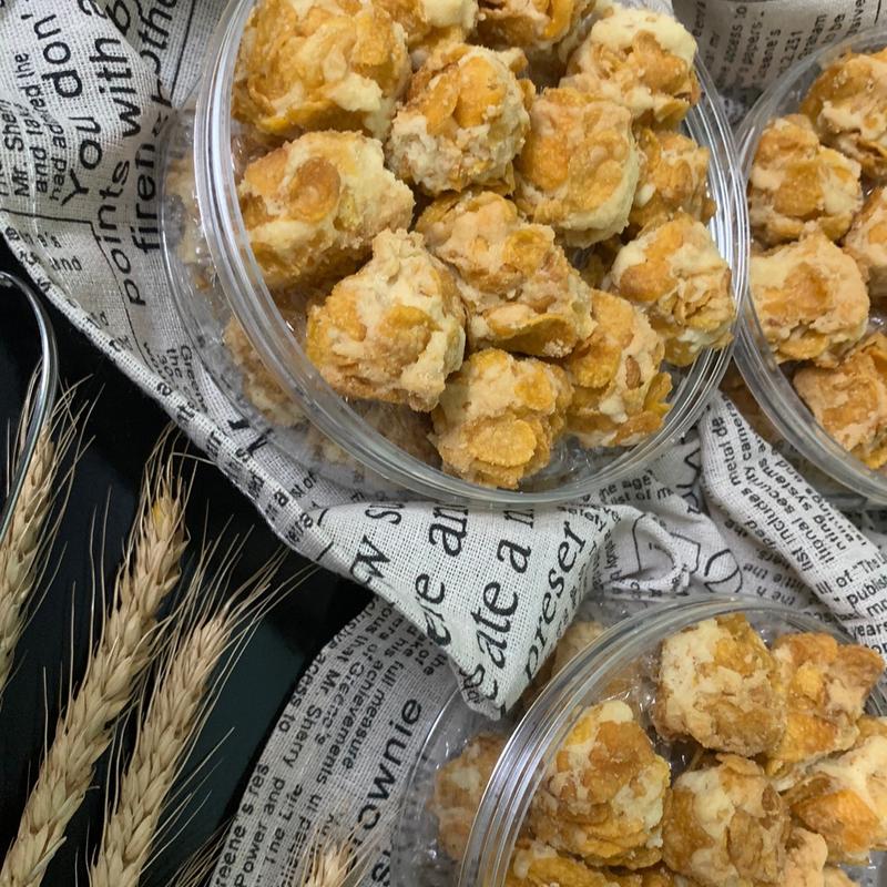 BISKUT CORNFLAKES CRUNCHY - TikTok Shop Malaysia