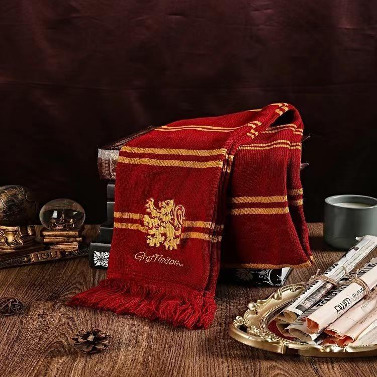 Selendang Berkait, Harry Potter, Jenama Bersama Tulen, Comel - TikTok ...