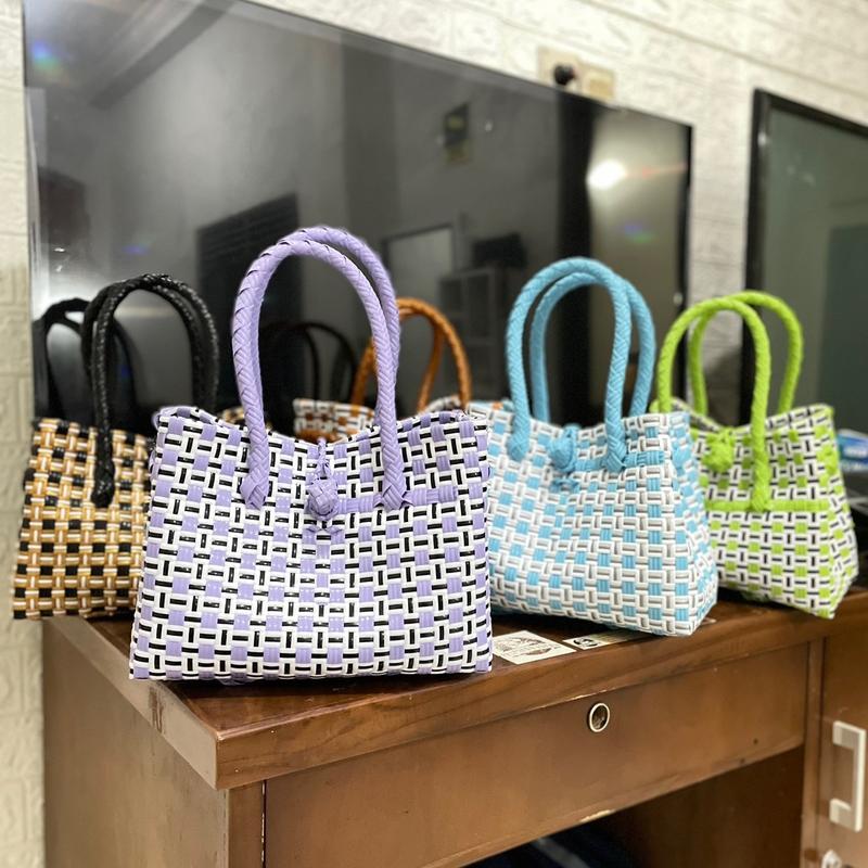 Tas Anyaman Plastik Jali Petty S Kecil Mini Muat 1kg Handbag - Shop ...