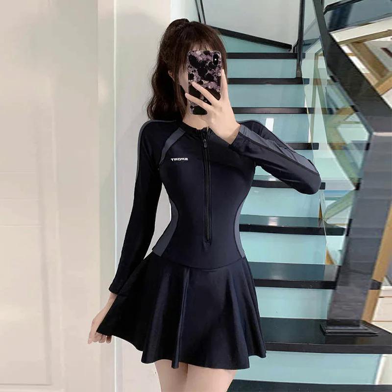 Leisure Conjoined Swimming costume women one-piece sports simple ...