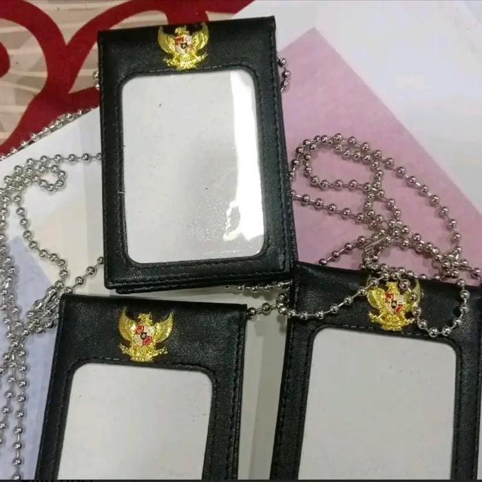 Jual ID CARD SAKU HITAM DOF + LOGO GARUDA KUNINGAN PLUS KALUNG RANTAI ...