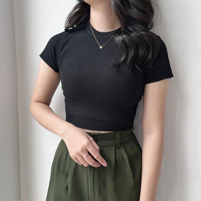 Kaos Crop Wanita Basic Crop Knit Rib Crop Top - Shop | Tokopedia