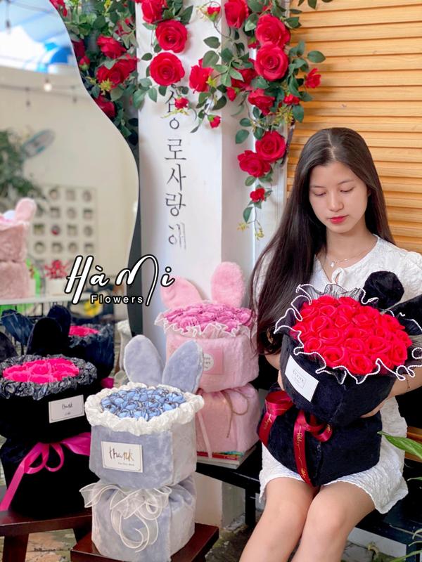 Bó hoa sáp tai thỏ Bunny hot trend - TikTok Shop Vietnam