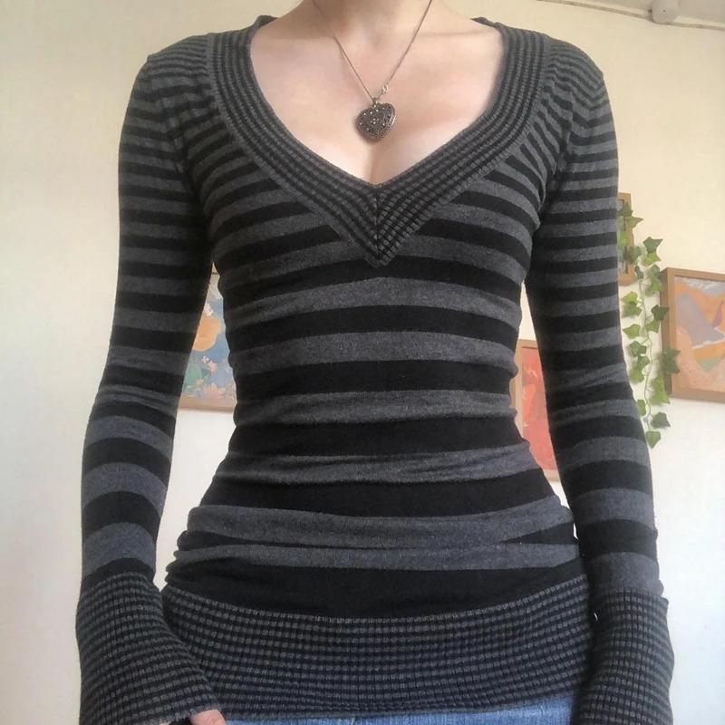 Y2K Grunge Emo 00s Vintage T Shirt Black Grey Striped V Neck Long Sleeve Jumper Tops Chic Women ...
