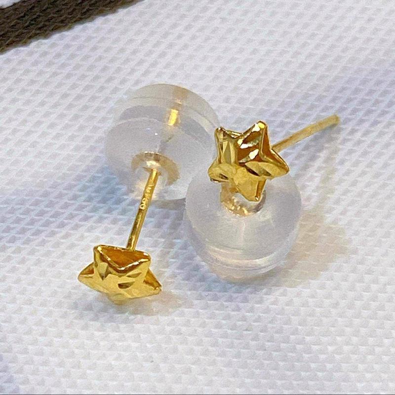 Mini Stud earring with silicon pakaw - TikTok Shop Philippines