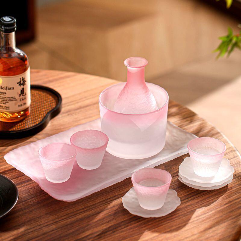 High end imperial concubine powder Japanese small wine Sake glass ...