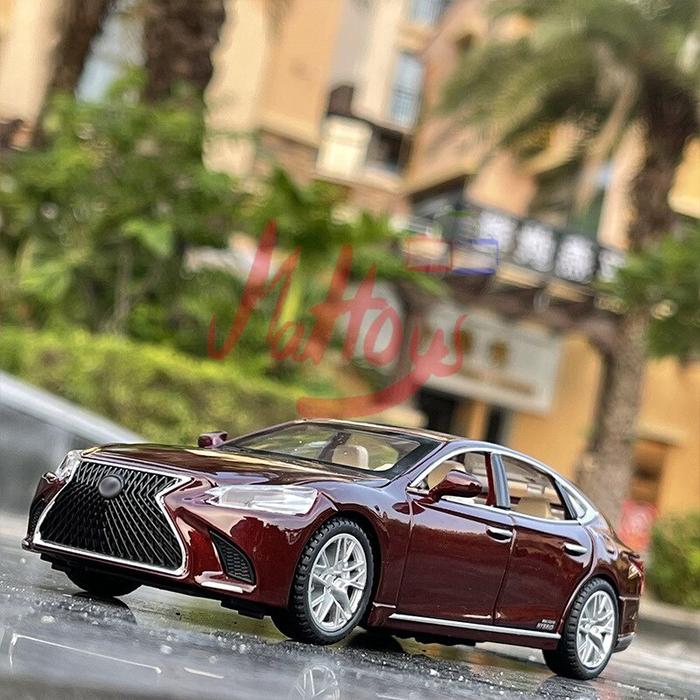 Jual Diecast model Lexus LS500H skala 1:32 cocok untuk koleksi atau ...