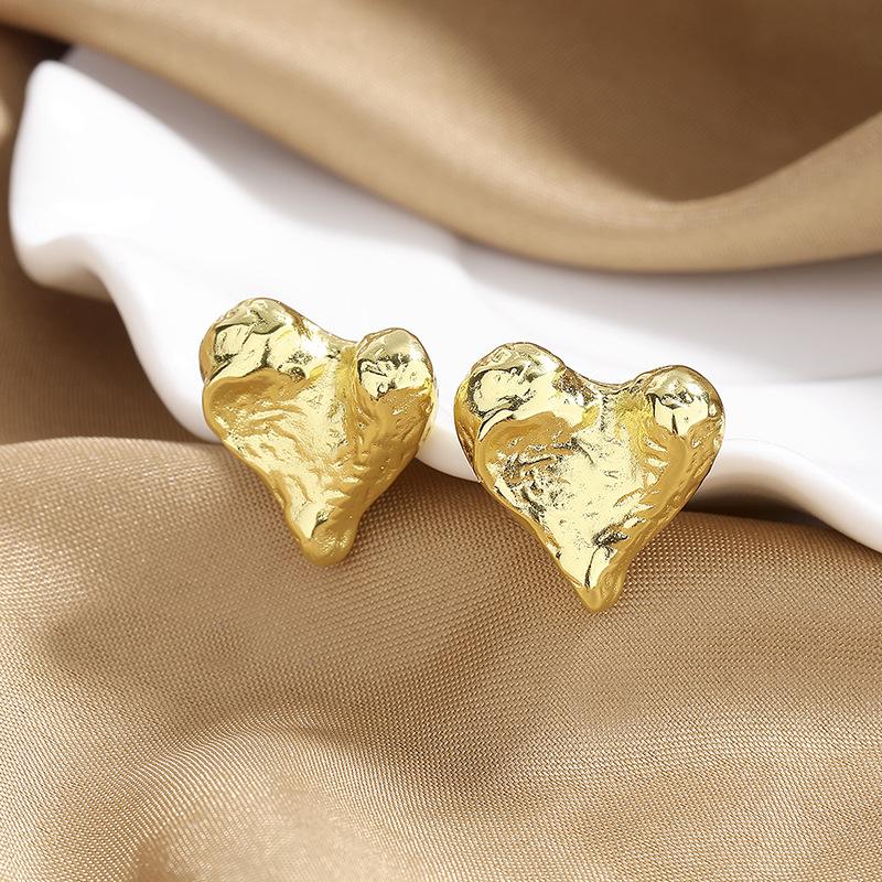 Creative Personality Irregular Love Earrings Simple Fashion Heart ...