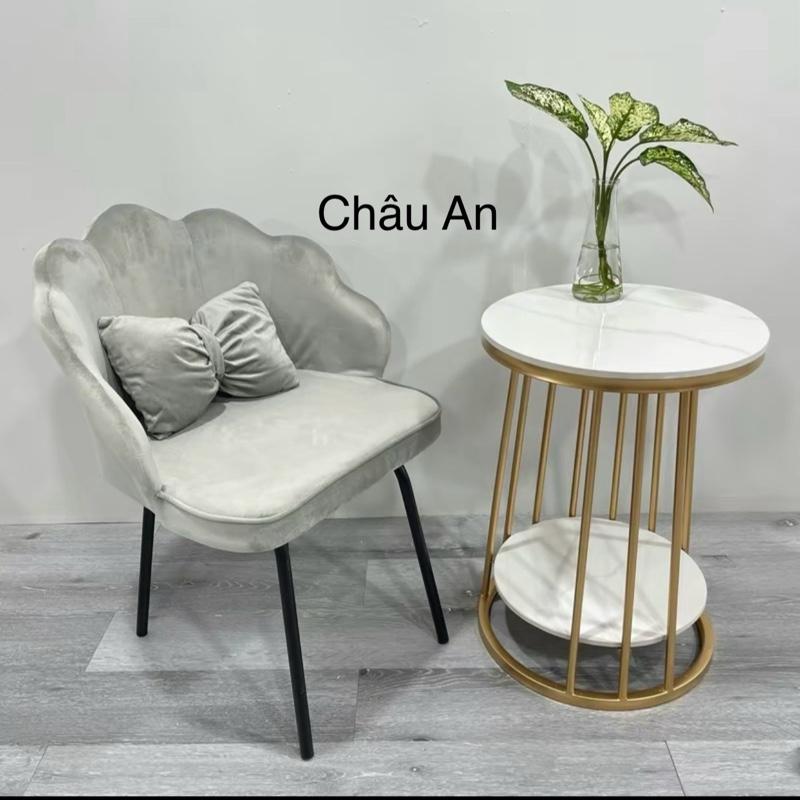 Ghế vương miện ,ghế sen , ghế ngồi bàn trang điểm với vỏ bọc - TikTok ...