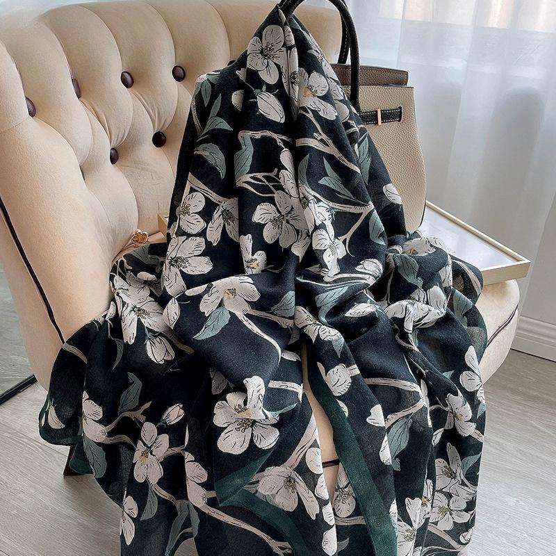 fesyen muslim selendang selesa daisy corak bunga selendang bercetak ...