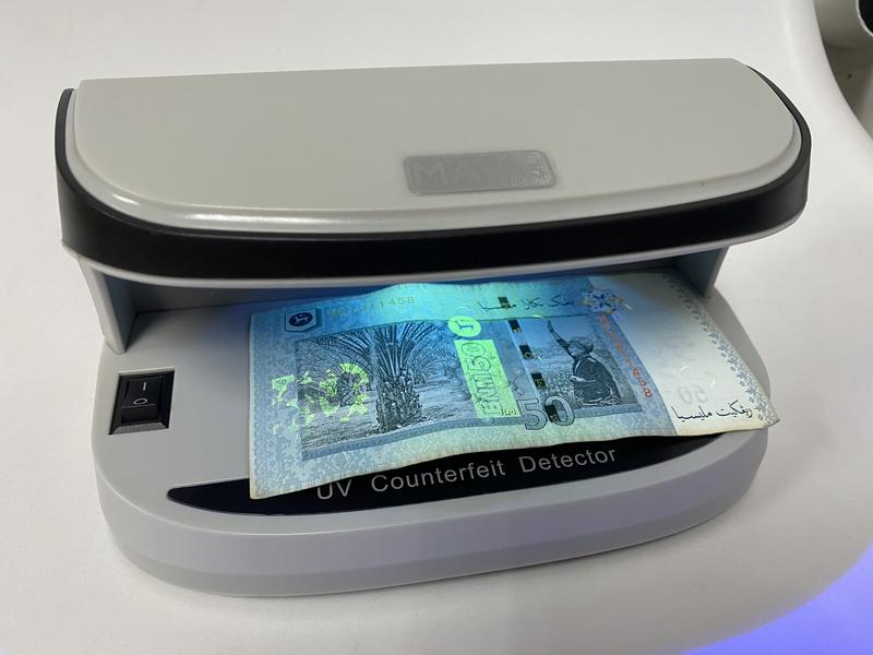 Counterfeit Fake Money LED UV Light Detector With Rechargeable - TikTok ...
