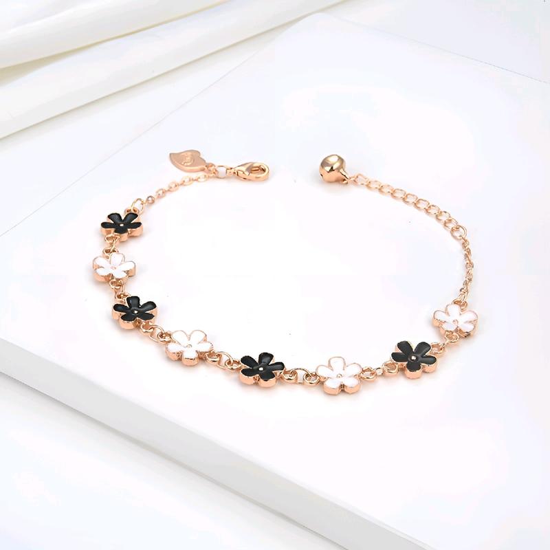 Gelang Bunga Hitam Putih Kait Gold Hadiah - Shop | Tokopedia