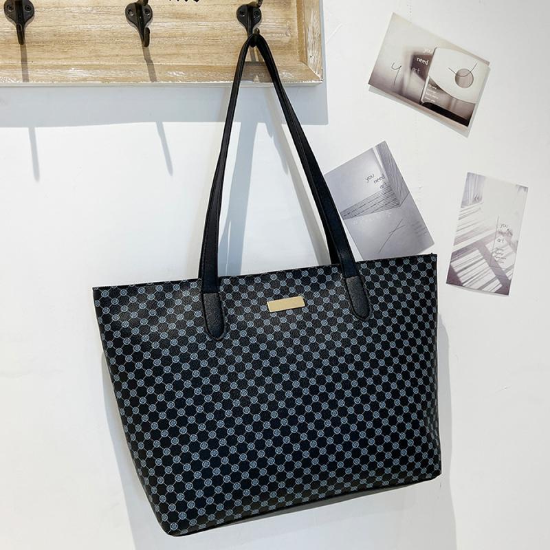 New 2025 beg branded original jenama raya wanita sling style - TikTok ...