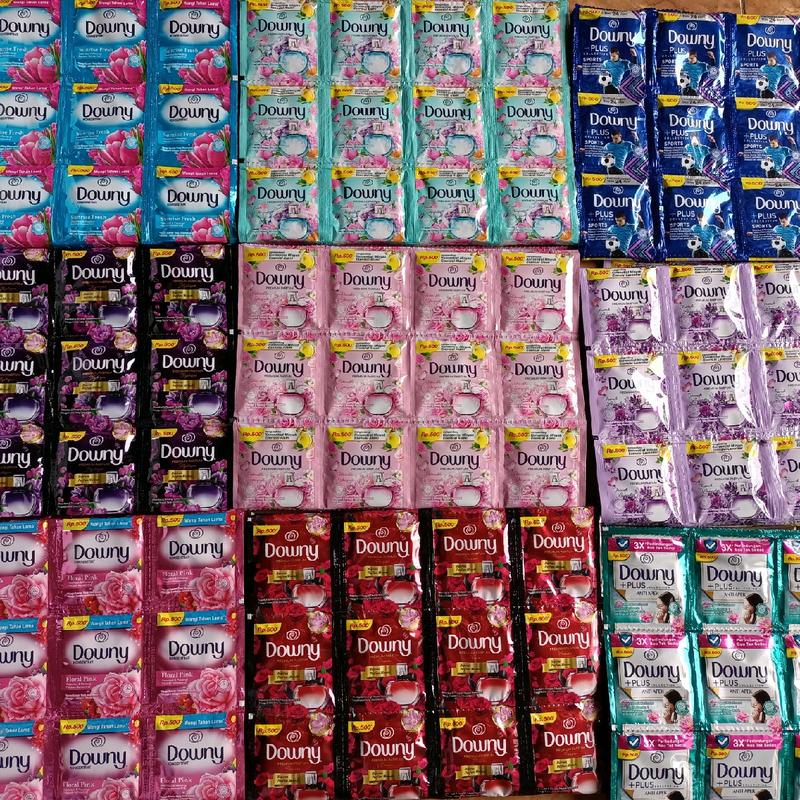 Downy pewangi pakaian 96 sachet 8 renteng - Shop | Tokopedia