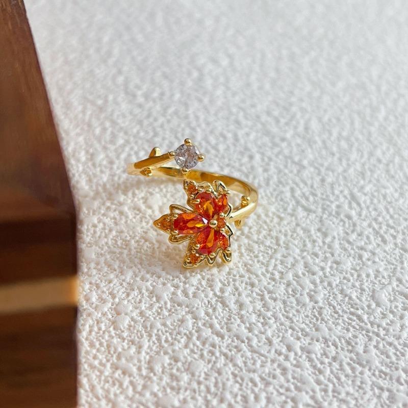 Cincin Daun Maple Zirkon Merah, Gaya Retro, Sesuai untuk Musim - TikTok ...