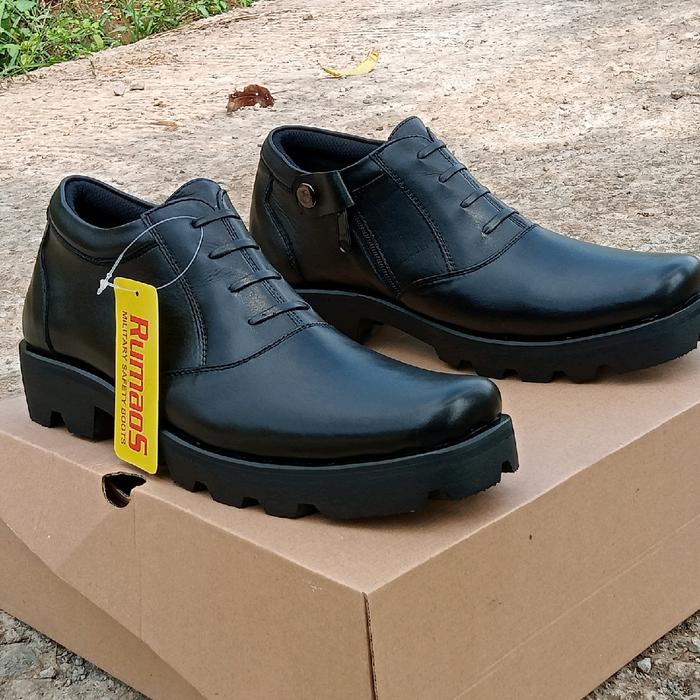 Jual sepatu dinas/PDH pendek resleting kulit Hitam - Kab. Bandung ...