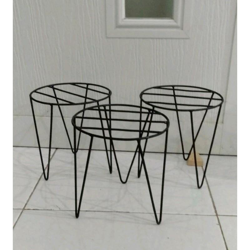 STANDING POT DIAMETER 25 / STANDING POT BUNGA BESI - Shop | Tokopedia