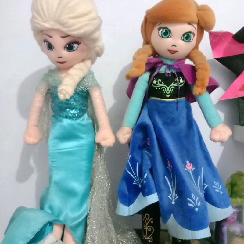 Boneka Display Frozen dan Anna - Mainan Anak Perempuan - Toys, - Shop ...