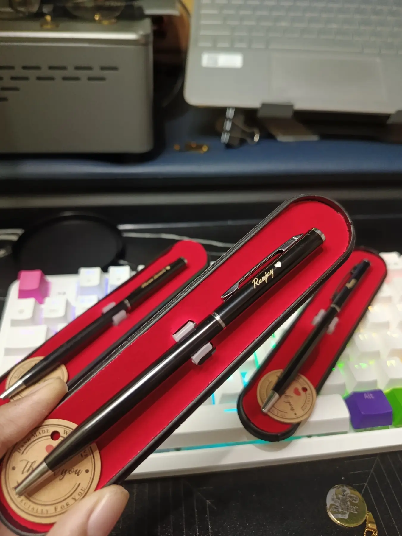 Affordable ballpoint pens Ballpoint pen tips abd tricks Customizable ...