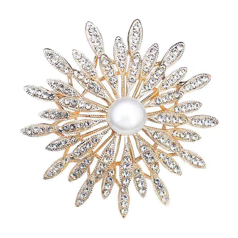 Pin Kerongsang Bunga, Lapisan Berganda Besar, Bertatah Mutiara - TikTok ...