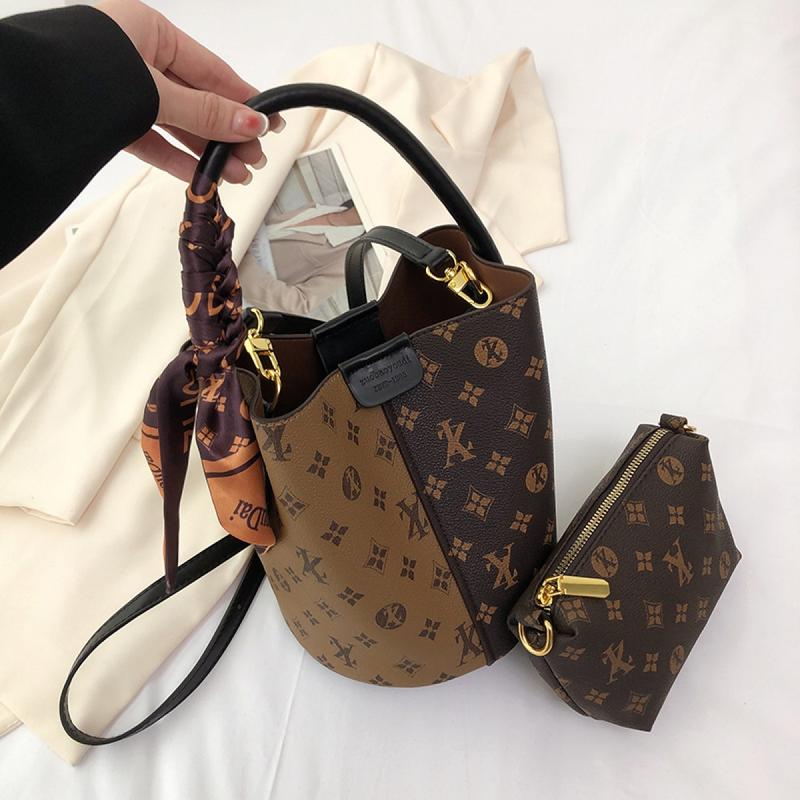(Hea Soom bag 53) printed fashion women's bag portable bucke - TikTok ...