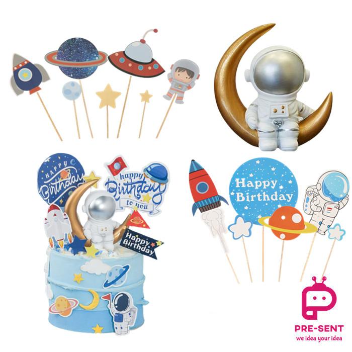 Space Party Birthday Cake Toppers - Astronaut Figurine Galax - TikTok ...