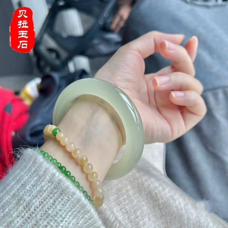 Gelang Tangan Jed Hijau Putih Hetian, Alamiah dan Tulen, Untuk - TikTok ...