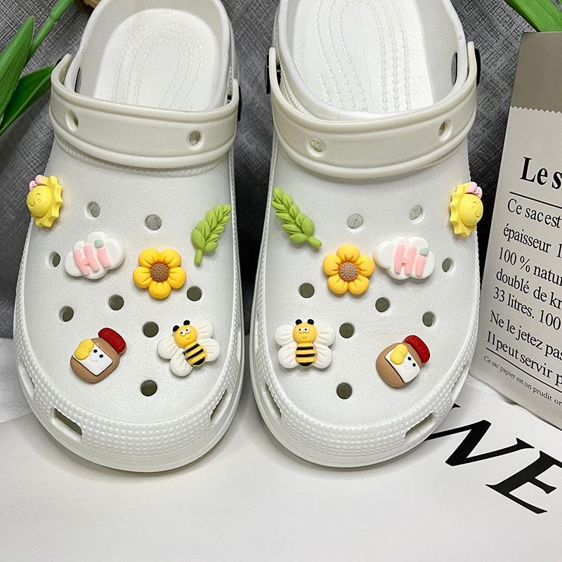 12pcs cute little bee aksesori kasut untuk Crocs Hiasan Kasut jibbitz ...