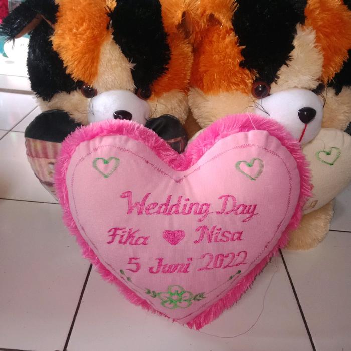 Jual BANTAL LOVE UKIR NAMA 30CM Hadiah - Pink, Size 30cm - Kab ...