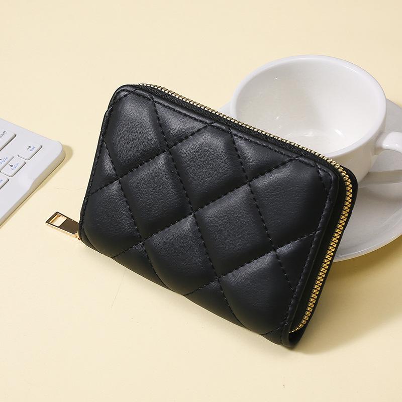 Dompet Wanita, Gaya Baru, Corak Bebiri, Dompet Klac, Fesyen, - TikTok ...