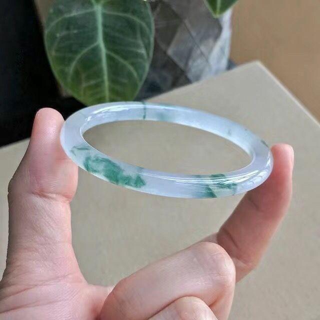 Gelang Tangan Jed Hijau, Bar Bulat Blype, Alamiah dan Tulen, - TikTok ...