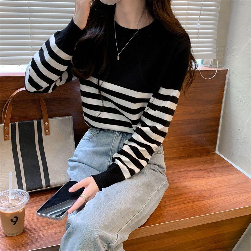 Sweater Rajut, untuk Wanita, Berjalur Hitam dan Putih, Lenga - TikTok ...