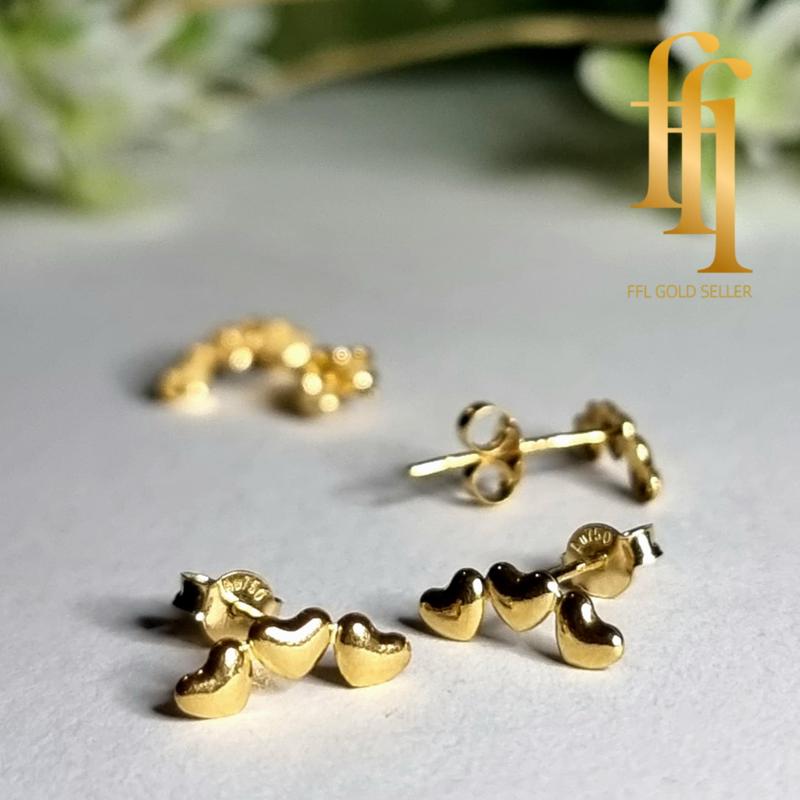 Triplet Heart Stud | 18k Gold Earrings | Gold Pakaw | Lightweight ...