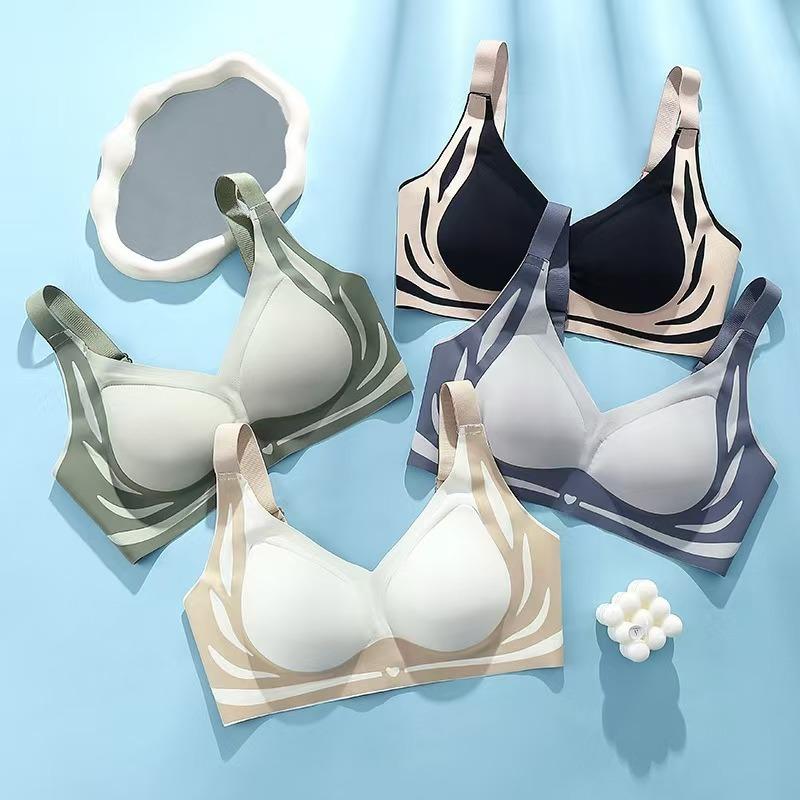 Anti-gravity lift queen bra to shrink breasts and prevent sagging - TikTok Shop Singapore