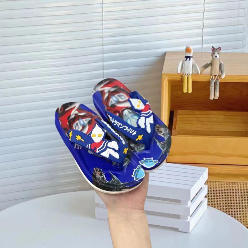 Sandal Ukiran, Tema Ultraman Super Ten, Untuk Lelaki, Selipa - TikTok ...