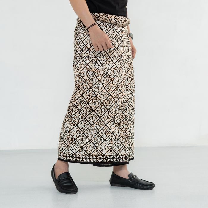 Promo Sarung Batik Cap Asli - [BAHAN RAYON EKSKLUSIF] Batik HUM ...