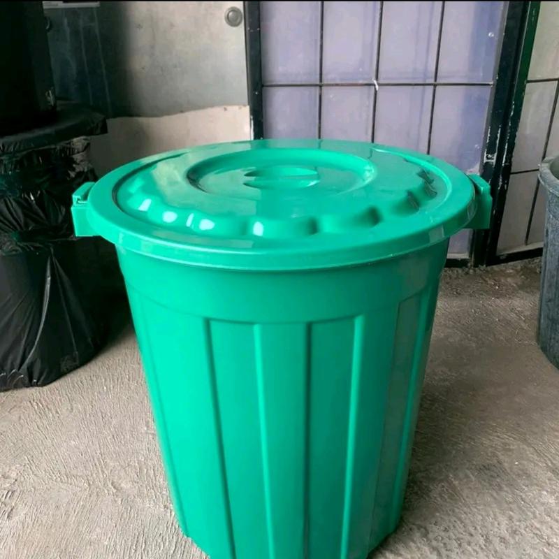 Ember Jumbo Kapasitas 80 Liter, Dengan Tutup Yang Dapat Dikunci - Shop ...