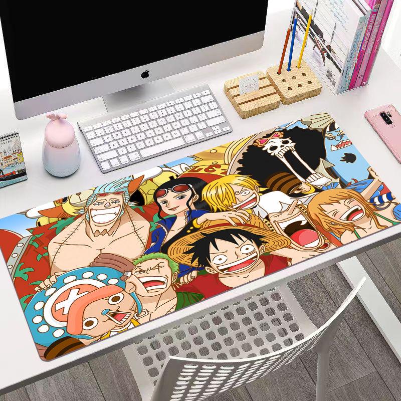 Pad Tetikus, Reka Bentuk One Piece, Menampilkan Zoro dan Luffy ...
