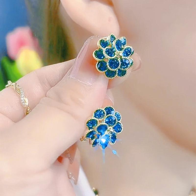 Anting-anting Bunga Matahari, Mewah dan Mampu Milik, Zirkon, - TikTok ...