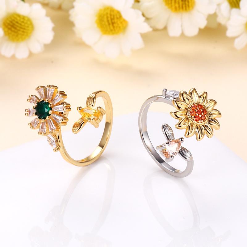 Fidget Spinner Rings for Women Multiple Crystal Flower Ring Rotate ...