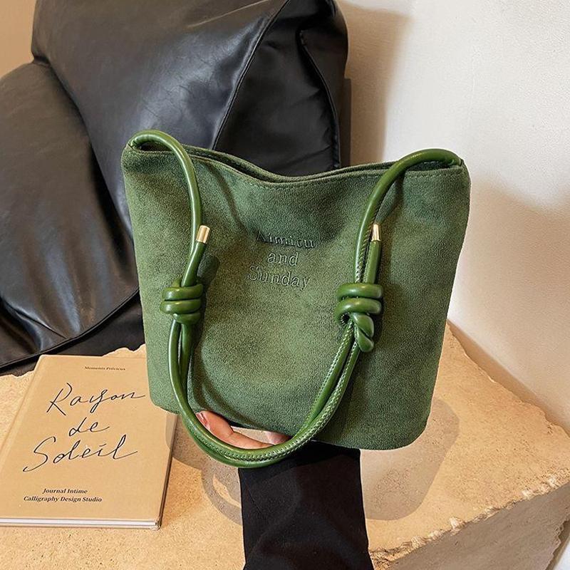 Beg Tote Wanita, Bahan Suede, Beg Baldi, Fesyen, Beg Satu Bahu - TikTok ...